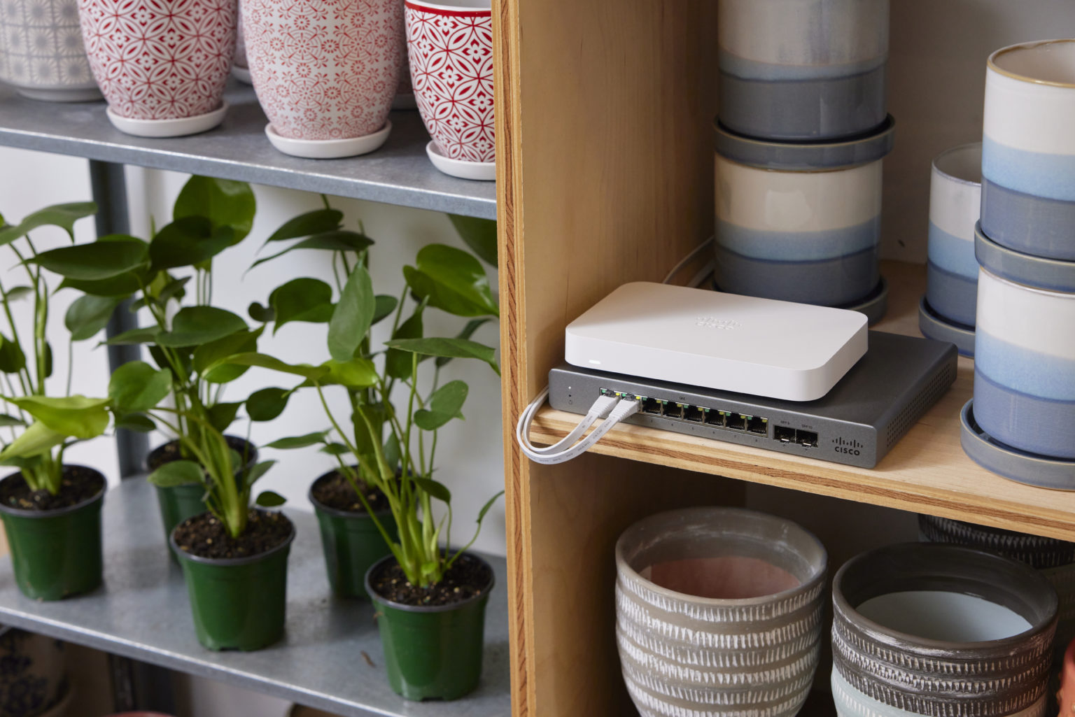 WiFi 101: Networking Basics from Modems to Switches - Meraki Go