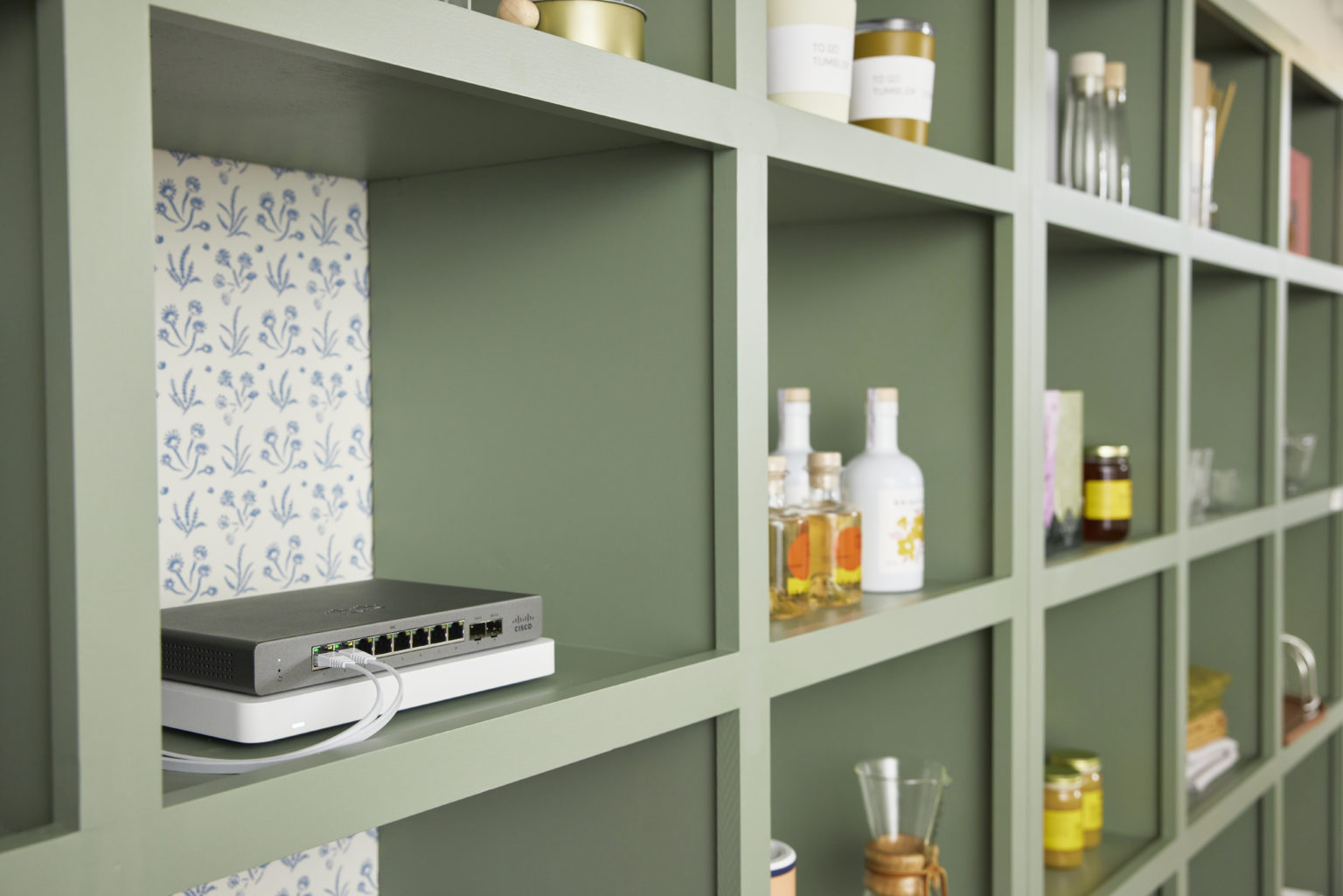 WiFi 101: Networking Basics from Modems to Switches - Meraki Go